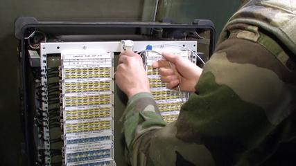 Les systèmes d’information et de communication sur un soldat de métier